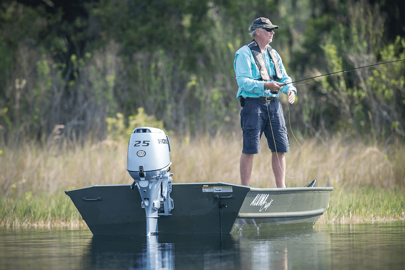 THE HONDA BF25-30. PORTABLE POWER AND EFFICIENCY.